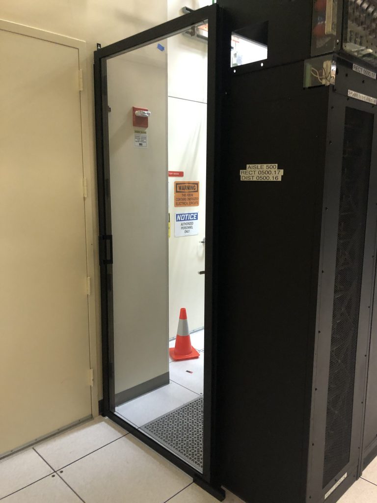 Single Sliding Aisle Containment Door Data Center Parts
