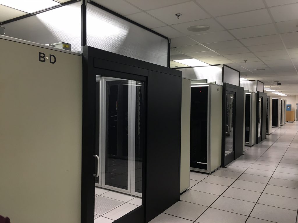 Deluxe Sliding Containment Door - Data Center Resources - Parts