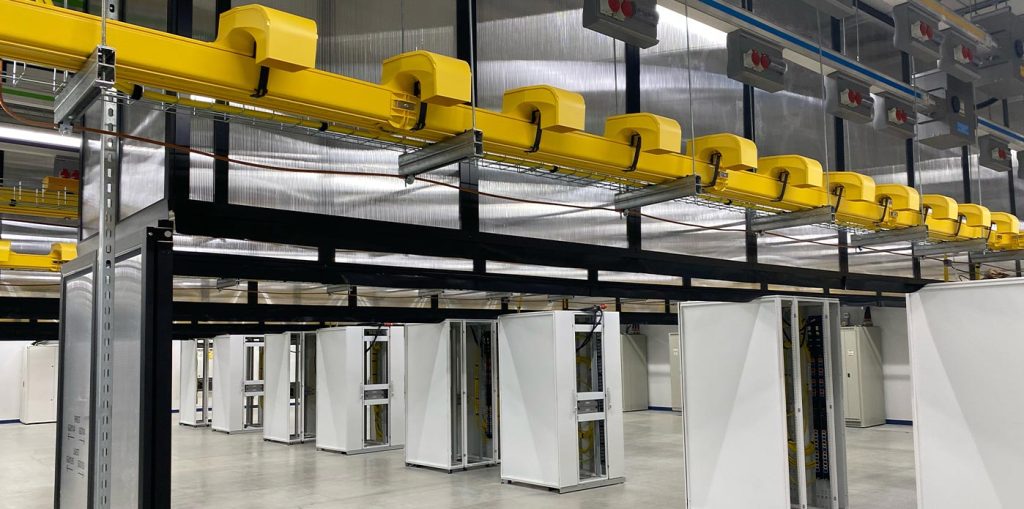 Aisle Containment Systems Data Center - Data Center Resources | Aisle ...